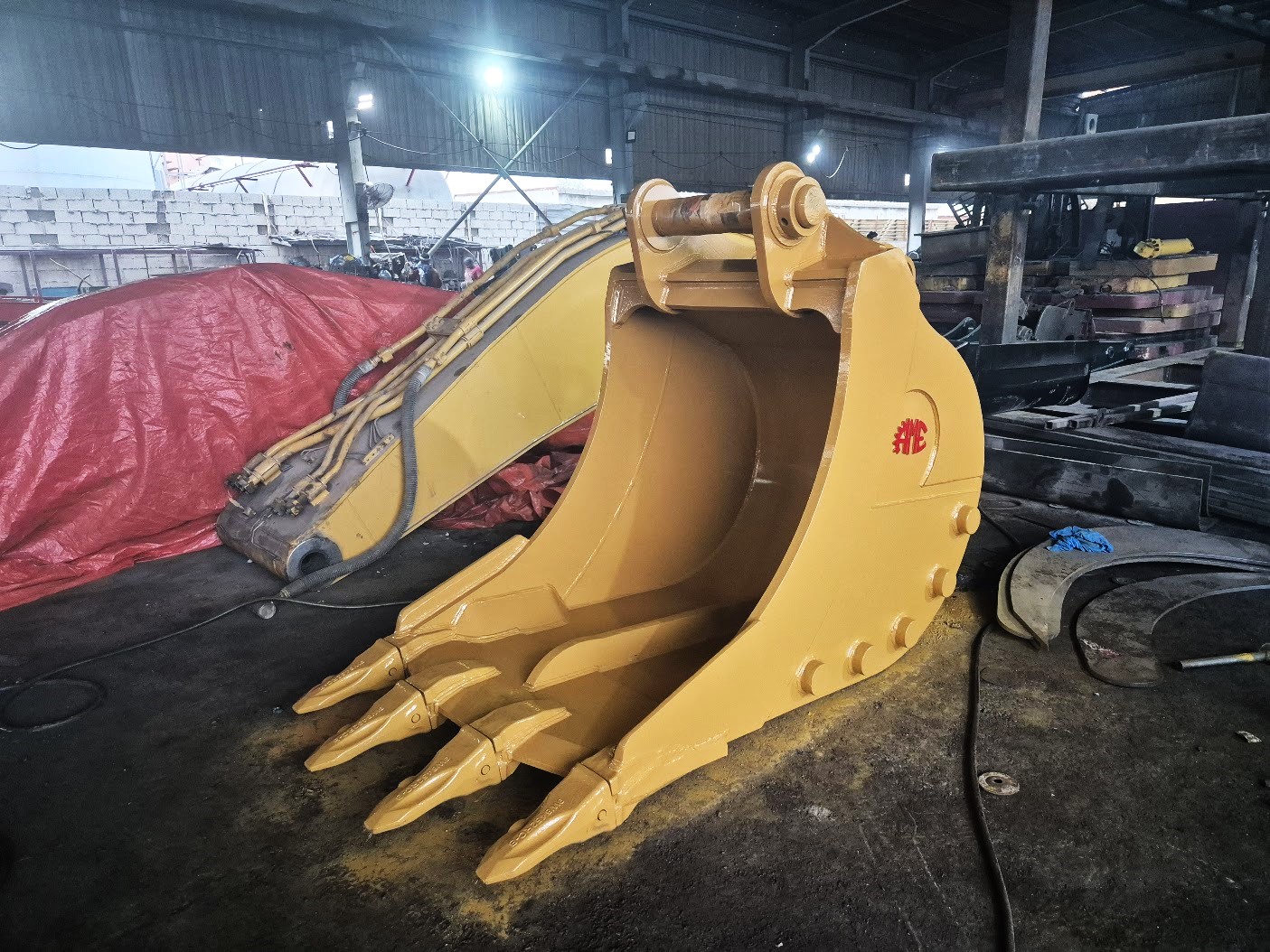 V Shape Ripper Bucket - Almaahad Engineering