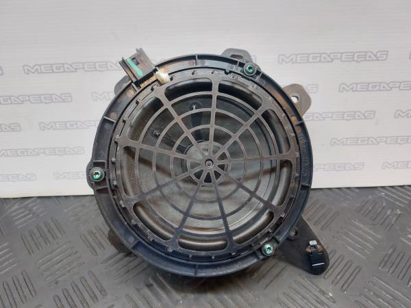 Sound system column / Speakers For PEUGEOT 208 II |Megapeças