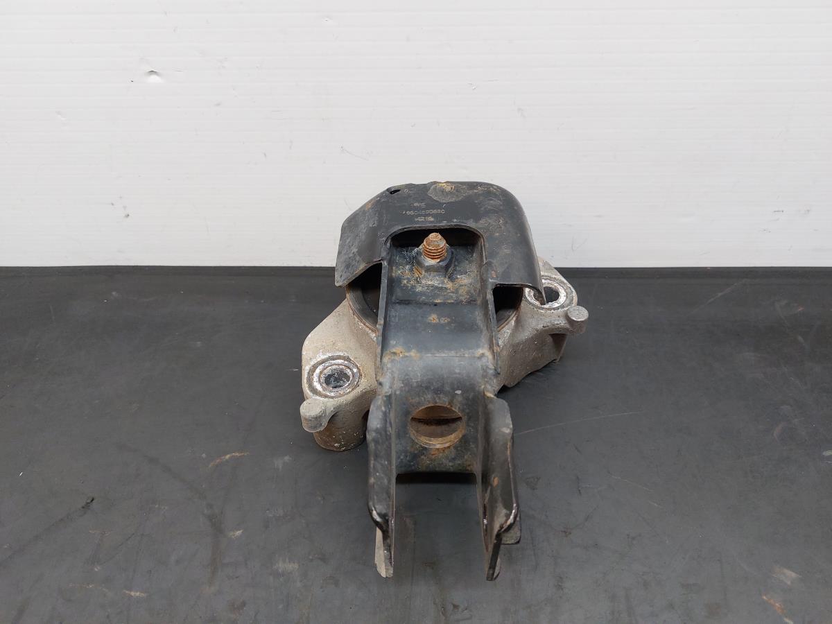Engine Mount for CITROËN Jumpy III Unavailable | Megapeças