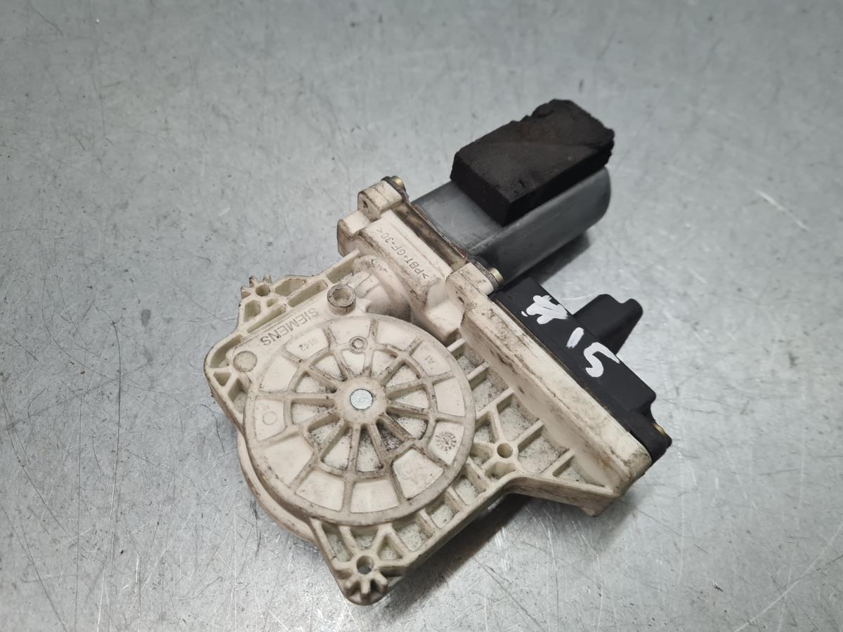 Front Right Door Window Regulator Motor of Electrical and Electronic ...