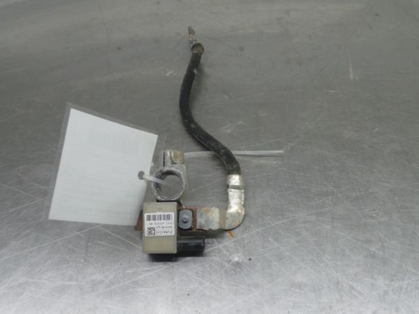 Battery Control Module / Charging Relay of Electrical and Electronic ...
