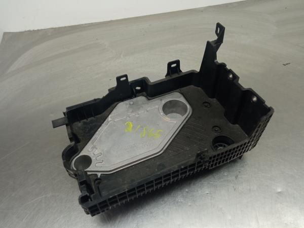 Part unavailable: Battery box of Collision for RENAULT Captur II (2020 ...