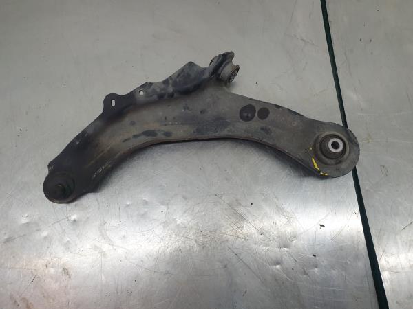 Left front suspension arm of Suspension for RENAULT Captur (J5_) 2013 ...