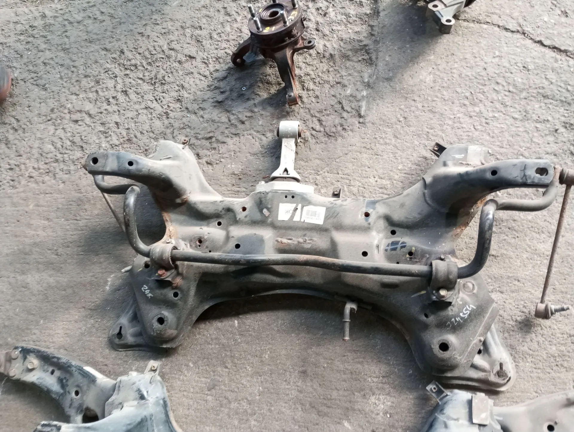 Part unavailable: Front subframe of Mechanics for HYUNDAI i30 (GD ...