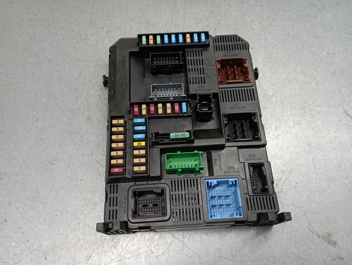 Fuse box / SAM / BSI of Electrical and Electronic for PEUGEOT 208 2012 ...