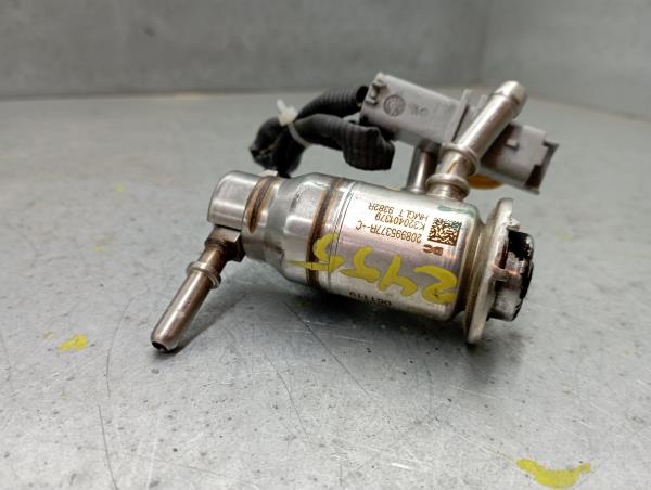 AdBlue injector: RENAULT Clio V - 208995377R / K320401379 / HMGLT9382R ...