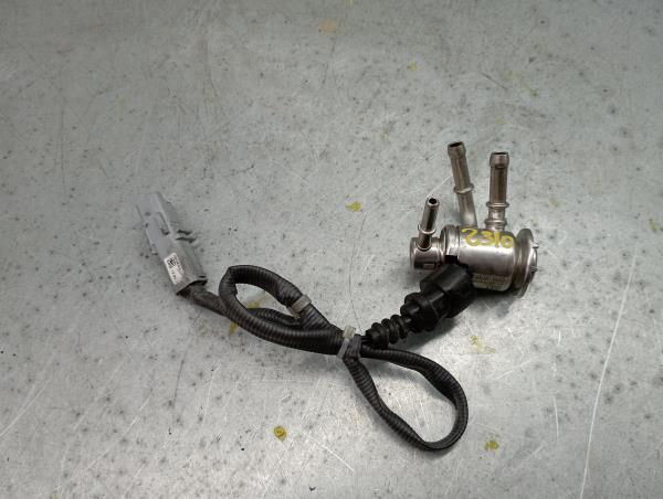 AdBlue injector: RENAULT Kadjar - 208994525R / M313405427 / HMLGT5194R ...