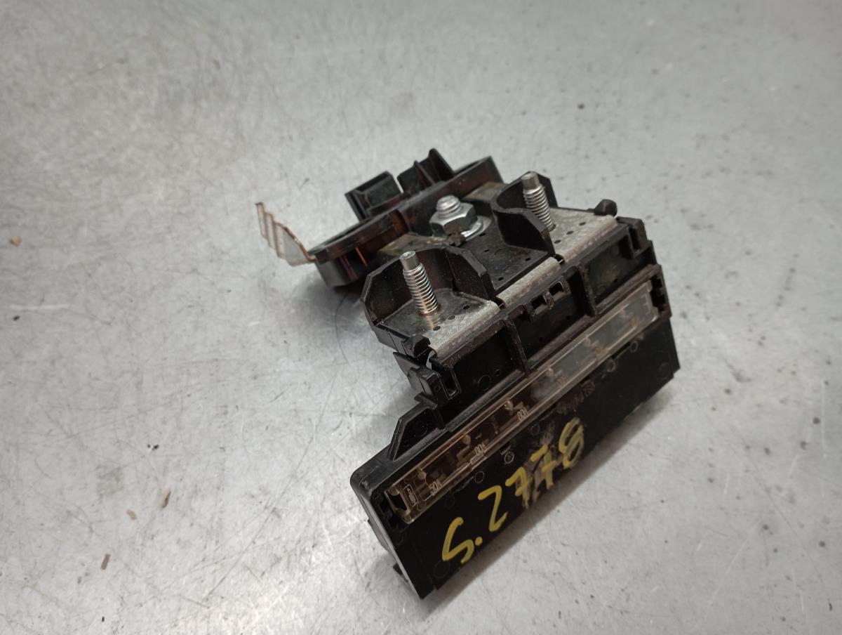 Battery Control Module / Charging Relay of Electrical and Electronic ...