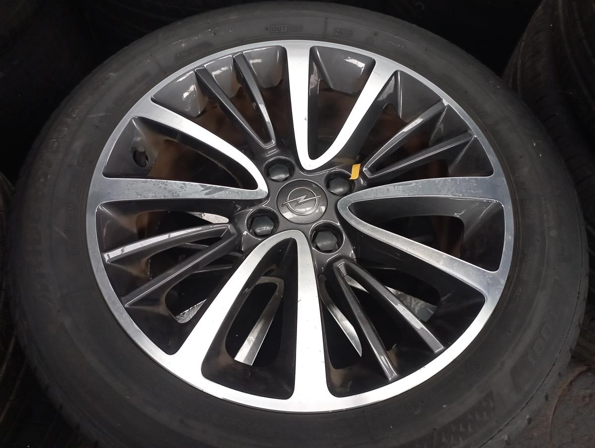 Jante frente direita: OPEL Crossland X - 13469368 / 672044871 / 17X6.5J ...