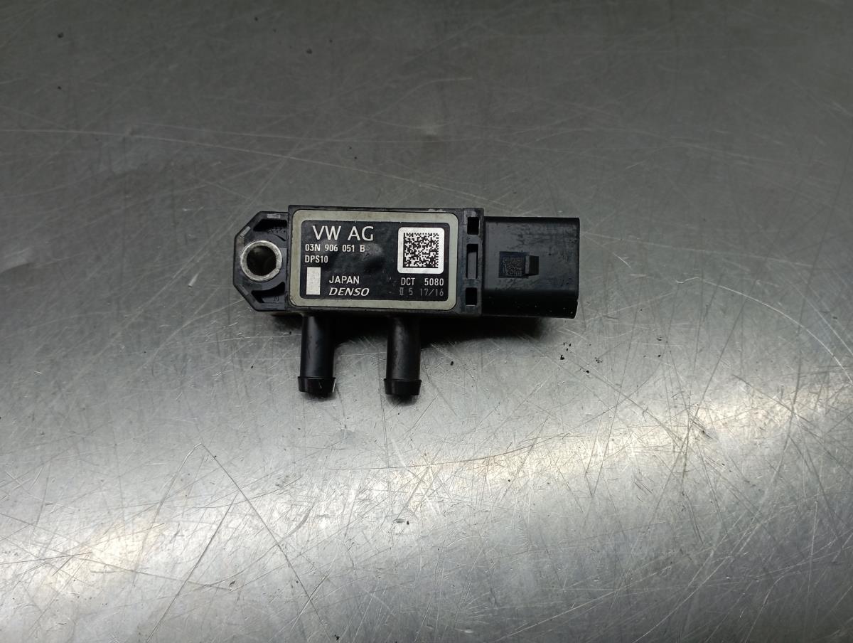 Generic sensor: VOLKSWAGEN Golf VII - 03N906051B |Servcarros