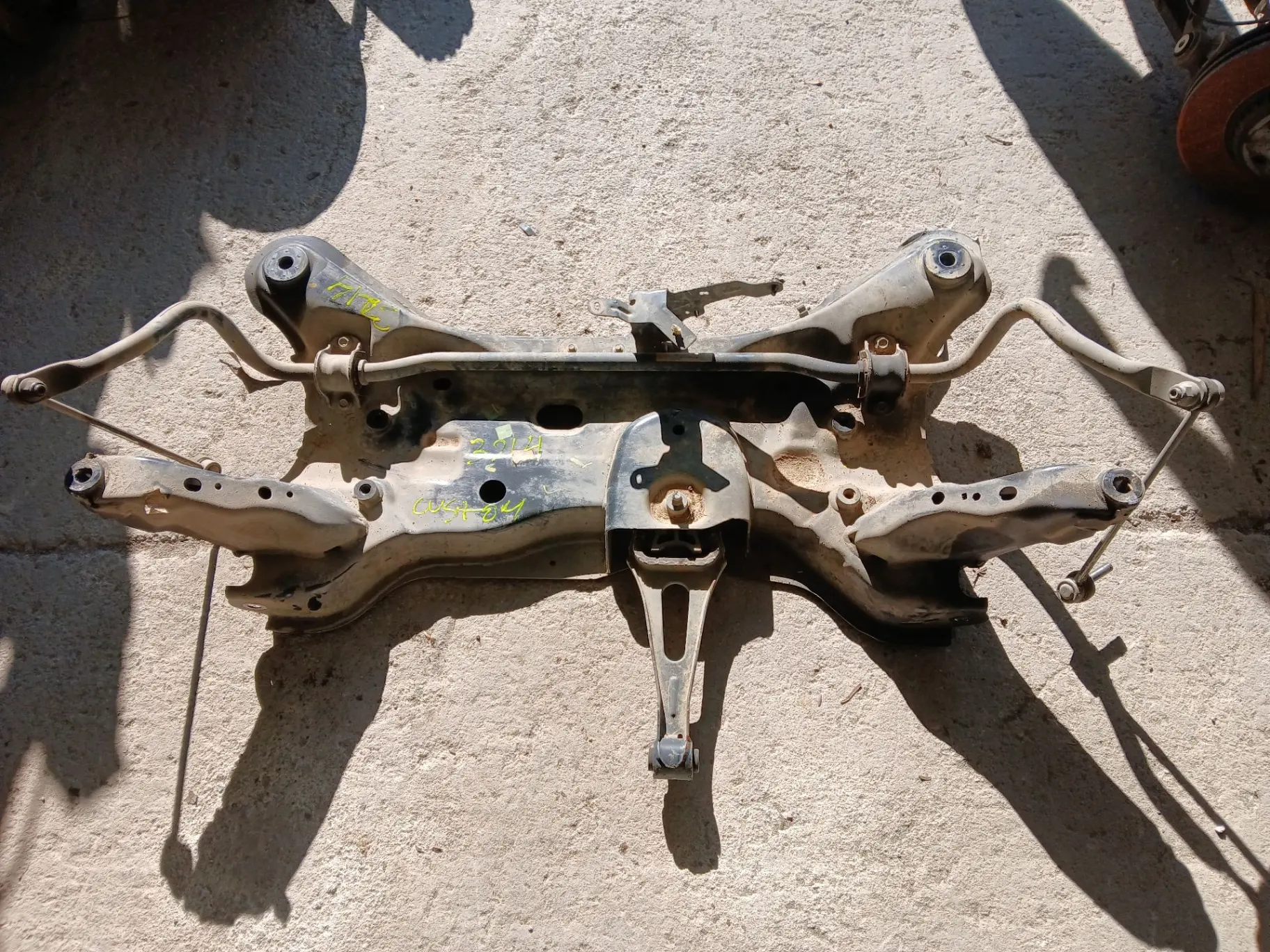 Part unavailable: Front subframe of Mechanics for FORD Transit Custom ...