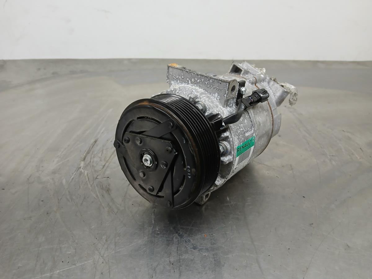 AC compressor: RENAULT Trafic III - 926000373R / 4235049303 / T59521BD ...