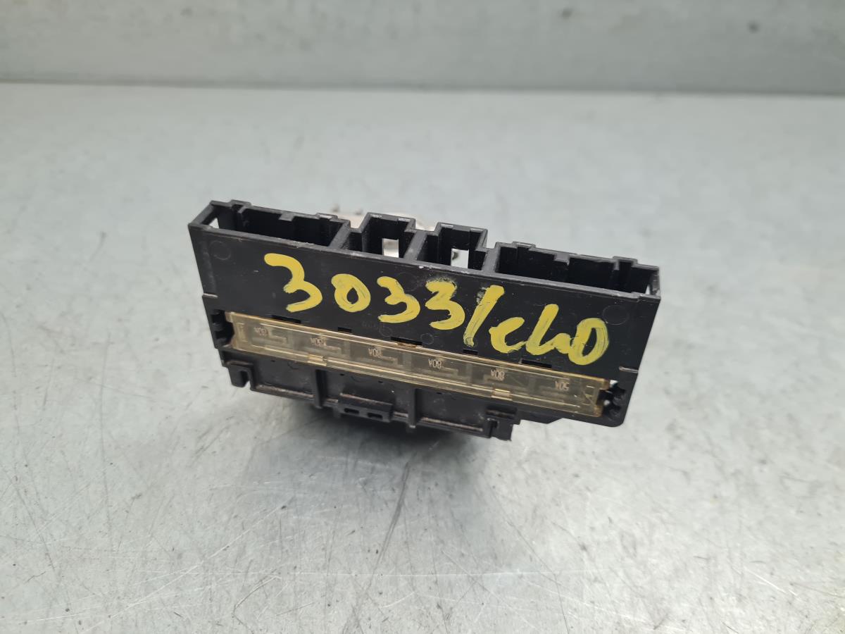 Battery Control Module / Charging Relay of Electrical and Electronic ...