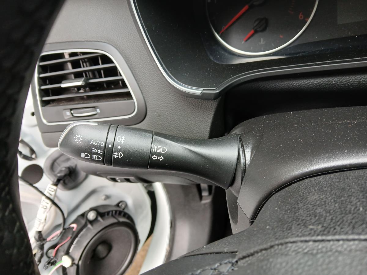 Light and wiper lever set: RENAULT Megane IV Grandtour - |Servcarros