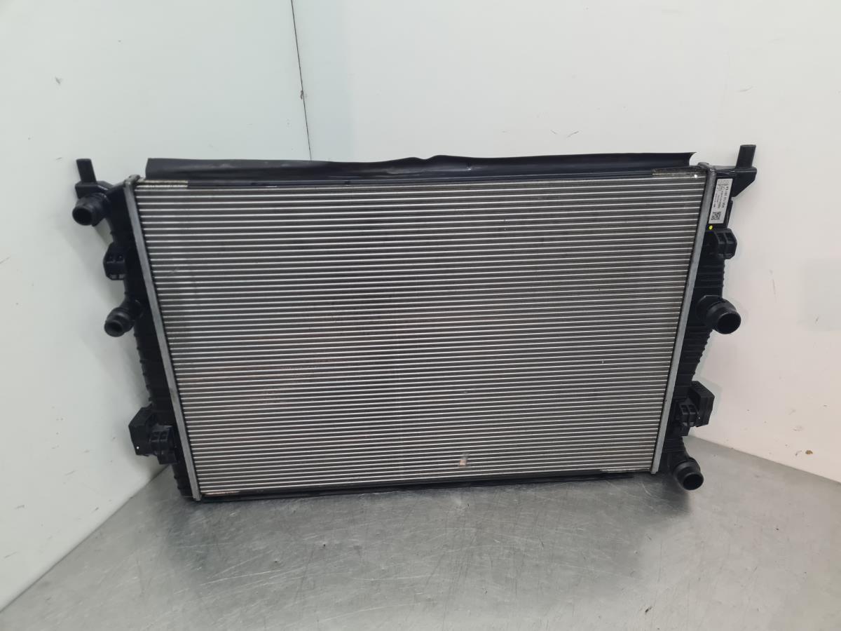 Radiador de água: VOLKSWAGEN Golf VII - 5Q0121251EA / RM2064 / M153548 ...