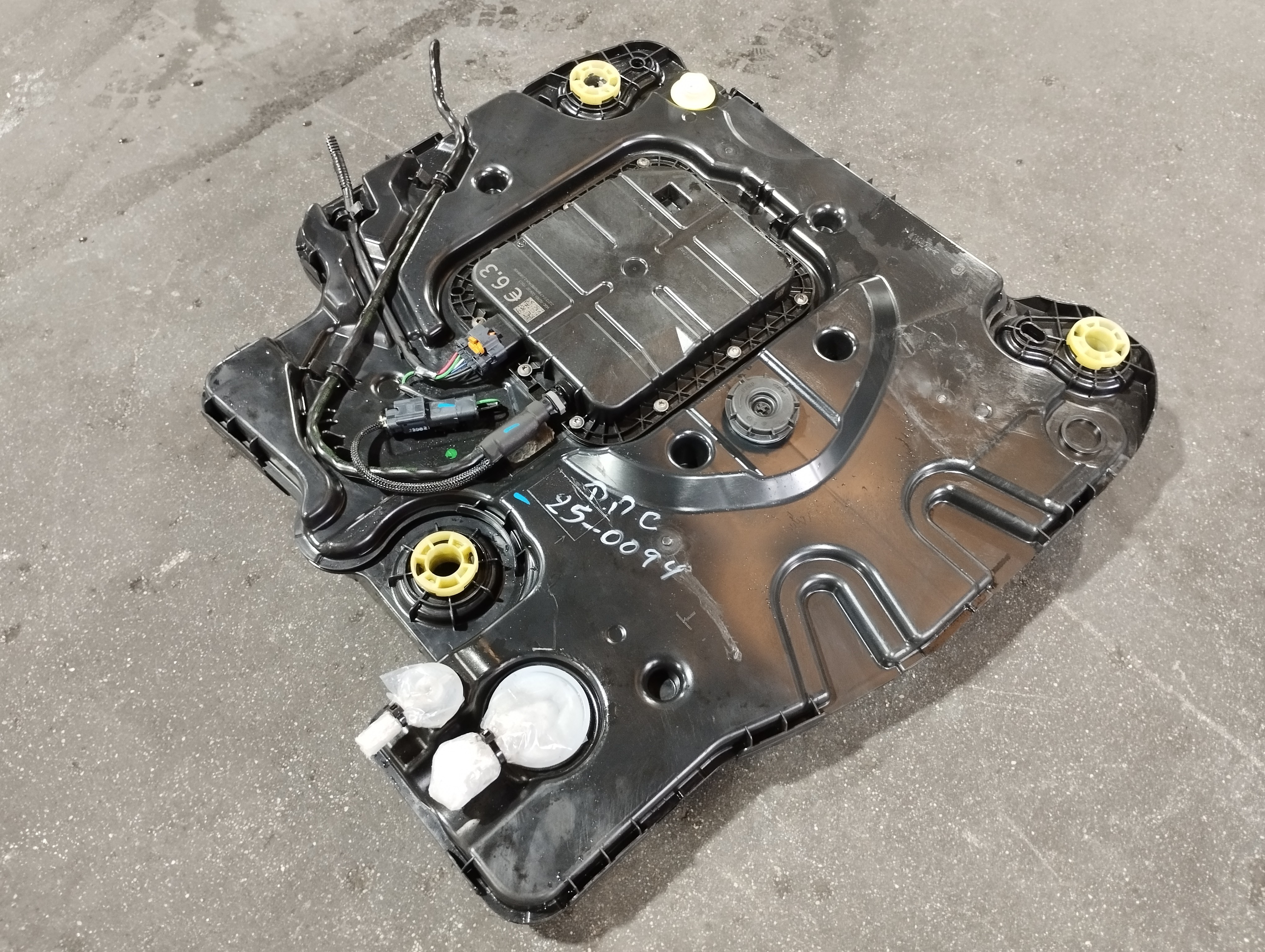 Depósito AdBlue para PEUGEOT 2008 II (U_) indisponível | Procarro
