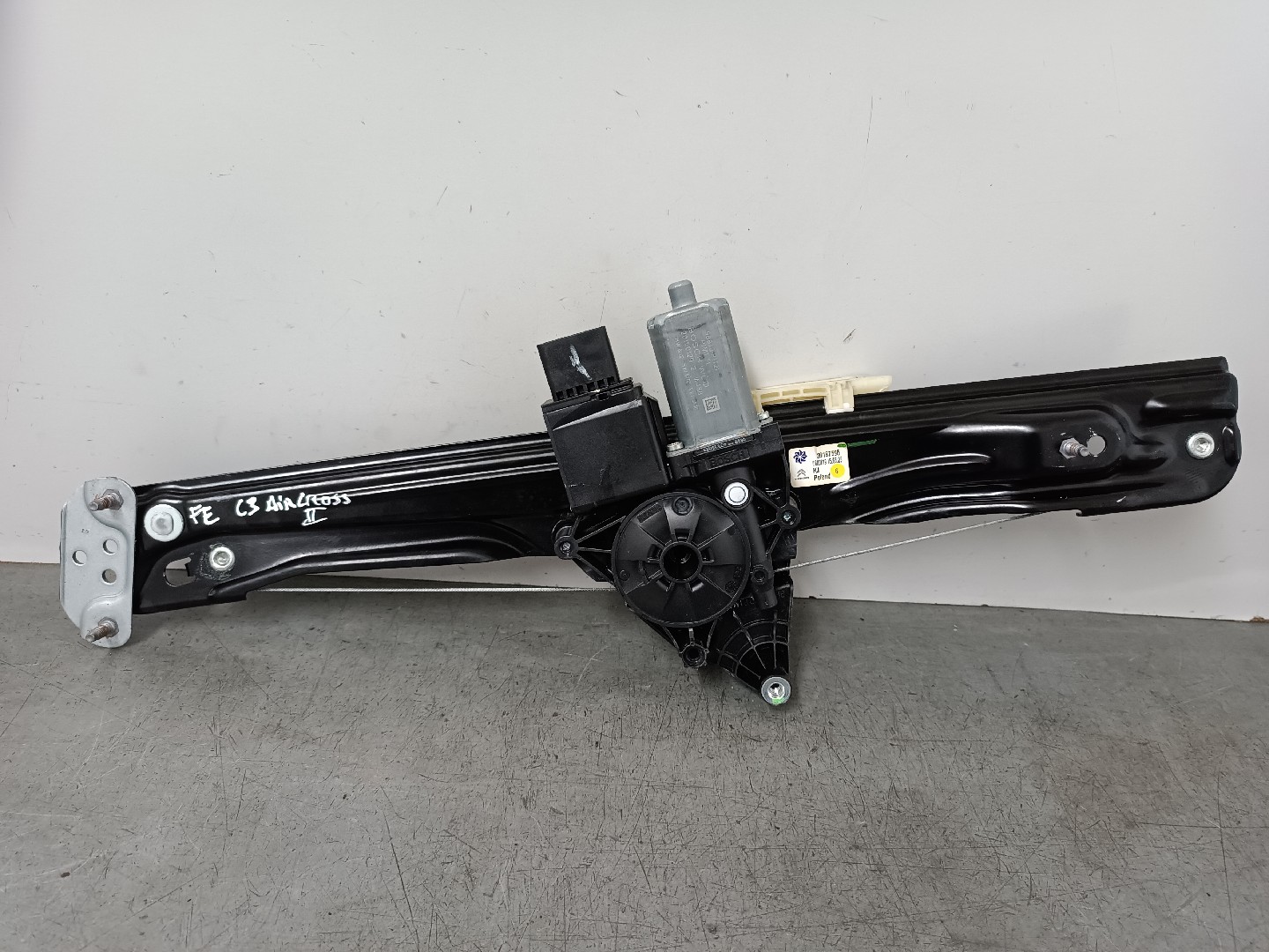 Elevador vidro frente esquerdo CITROEN C3 AIRCROSS II (2017- 0) com ...