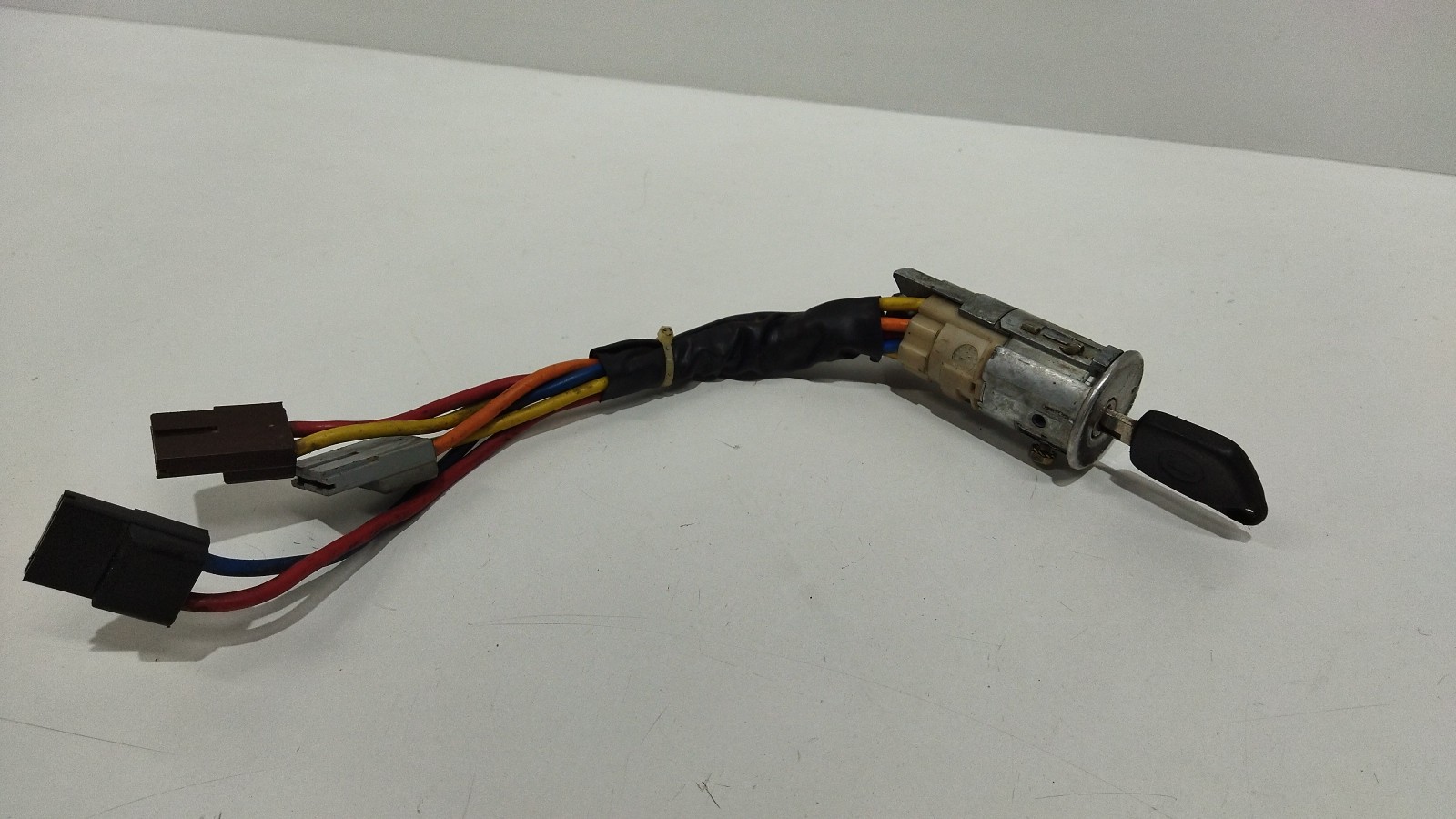 Canhão de ignição para PEUGEOT 306 - Rodapeças