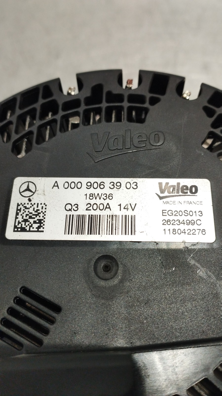 Alternador para MERCEDES-BENZ C-CLASS - A0009063903 |Procarro