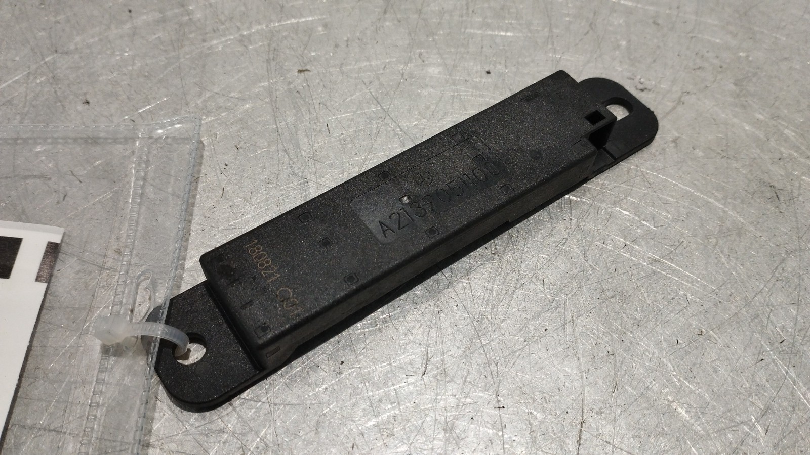 Amplificador Antena para MERCEDES-BENZ C-CLASS - A2139051100 |Procarro