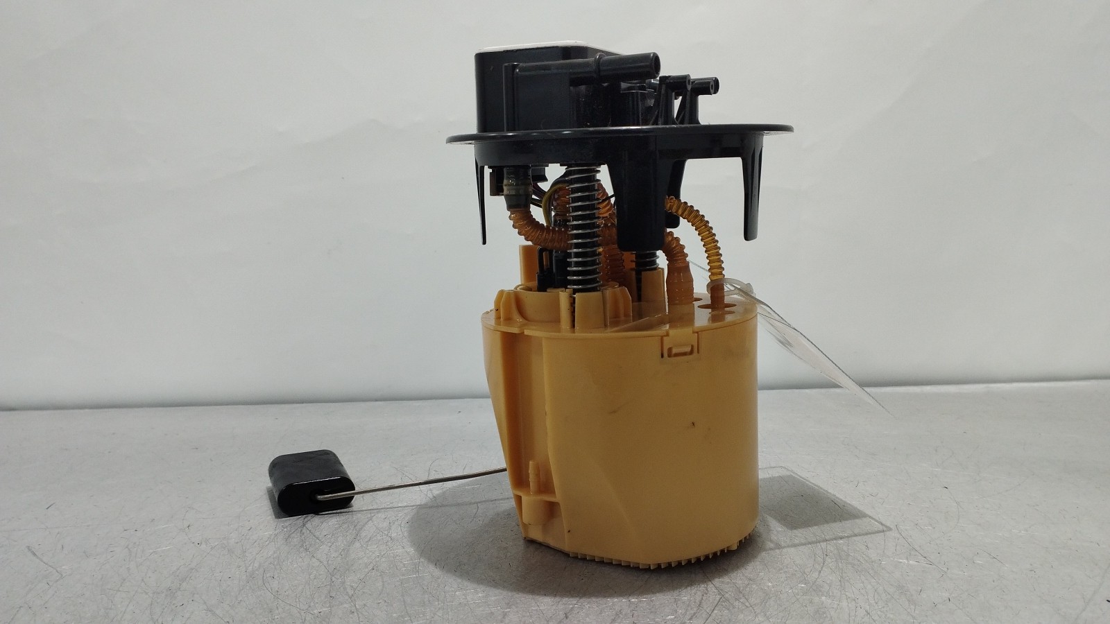 Bomba do Depósito de Combustível para PEUGEOT 308 SW II indisponível ...