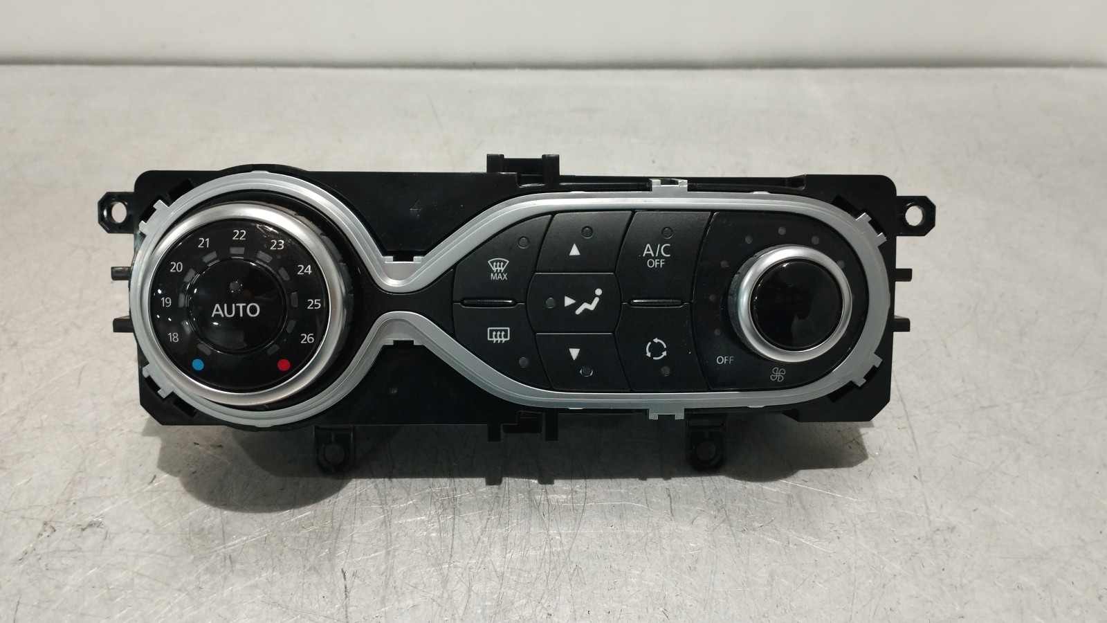 Climate control for RENAULT CLIO IV - Procarro