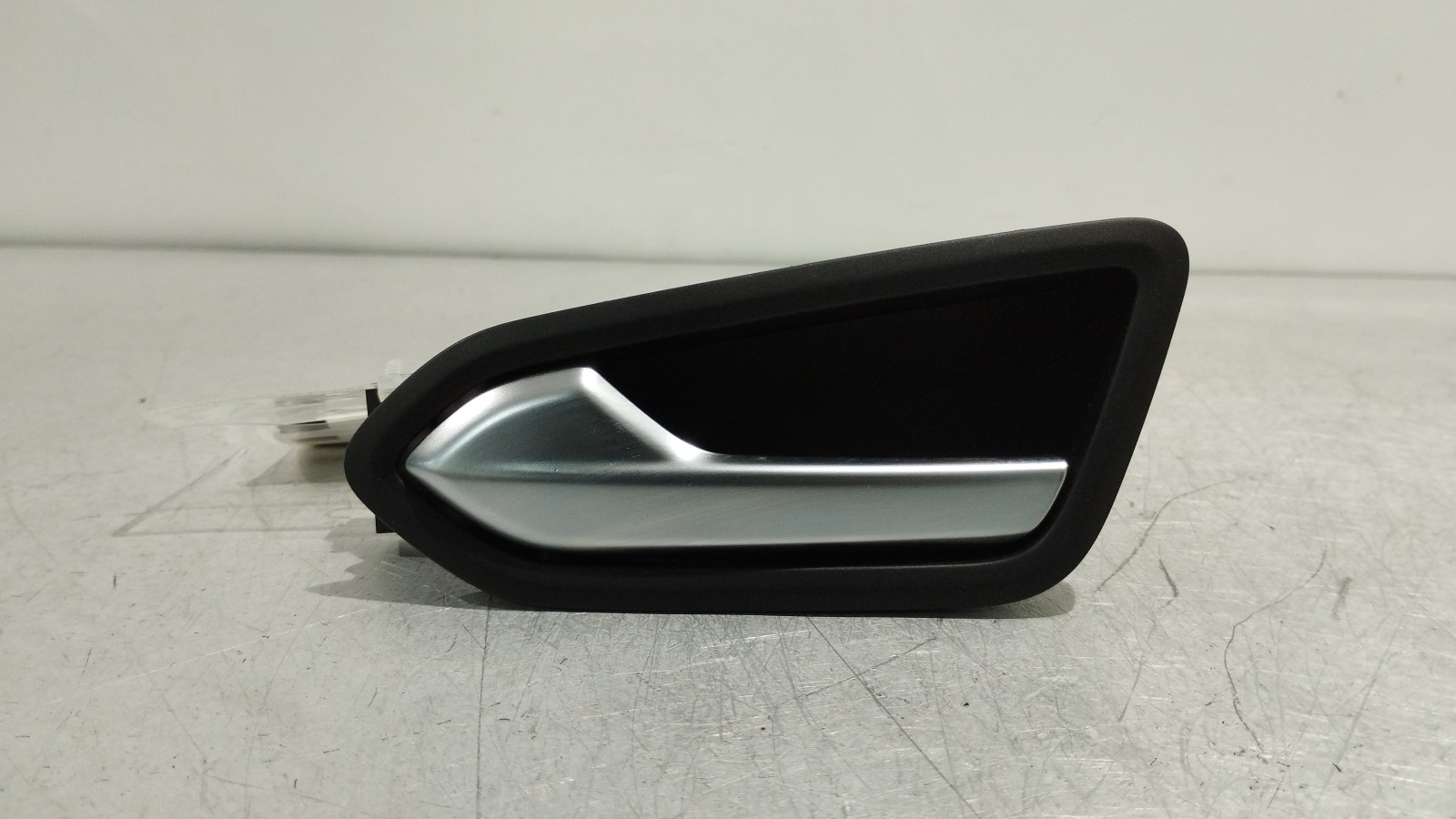 Front left door handle for RENAULT CLIO V - Procarro