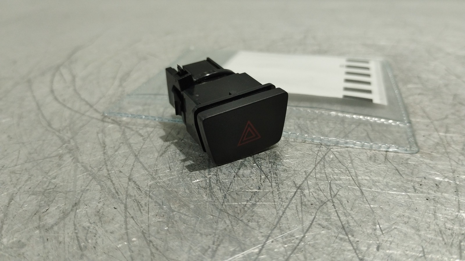 Hazard warning lights for FORD PUMA - Procarro