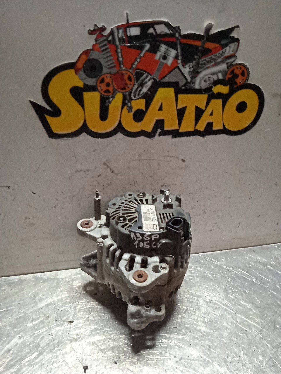 Alternador AUDI A3 06F903023E - sucatao
