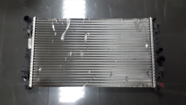 Radiador para MERCEDES-BENZ VITO / MIXTO Caixa - Viamorim