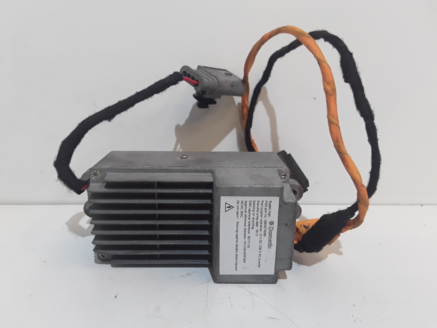 Modulo eletrico CITROEN C4 Picasso II 9805576080 - Motivauto