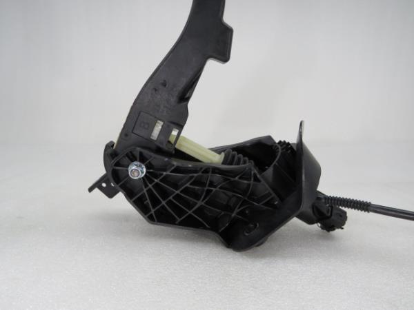 Clutch pedal para PEUGEOT 3008 SUV - Jesus & Baptista