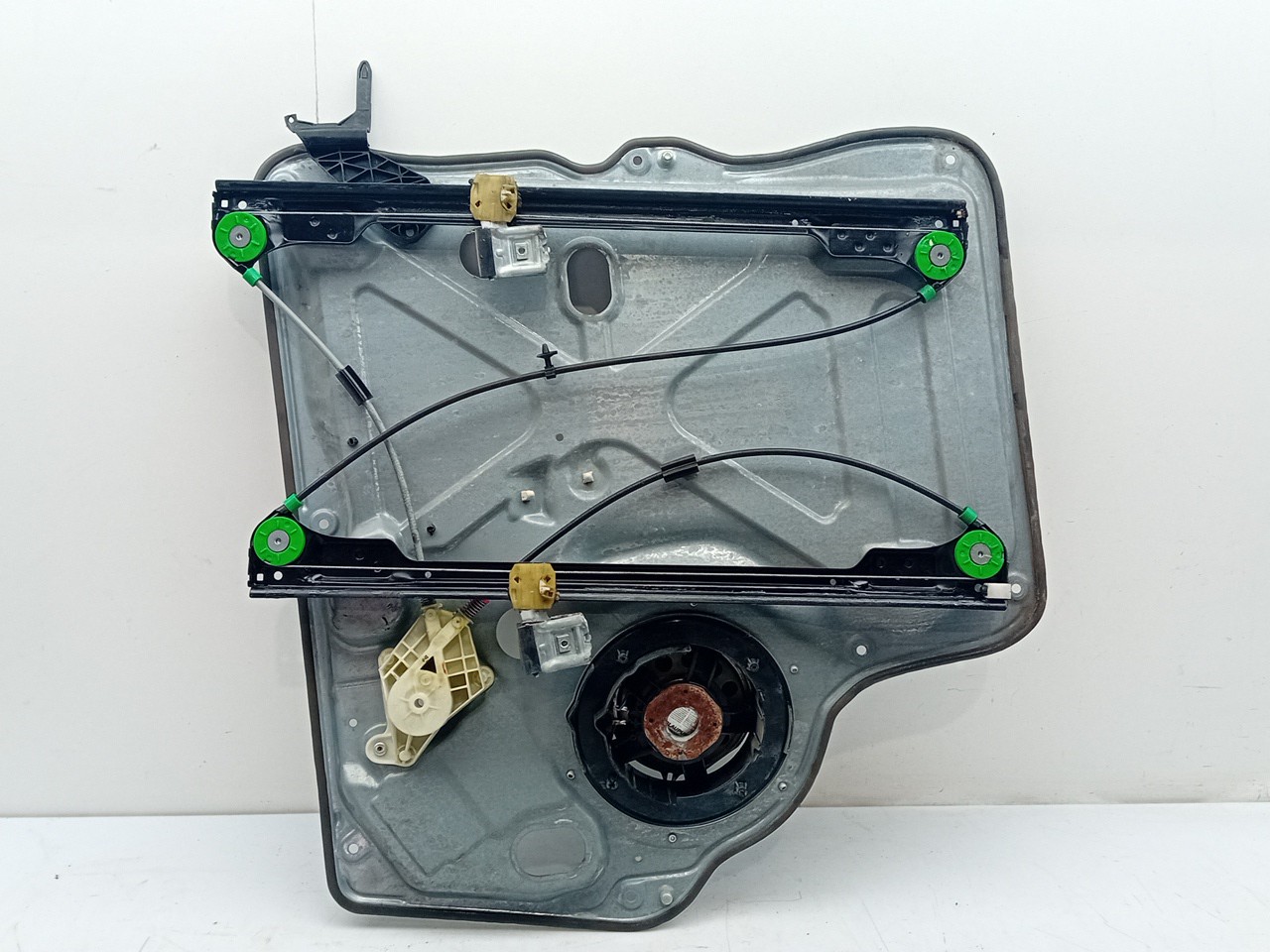 Elevador Frente Esquerdo em Chapa