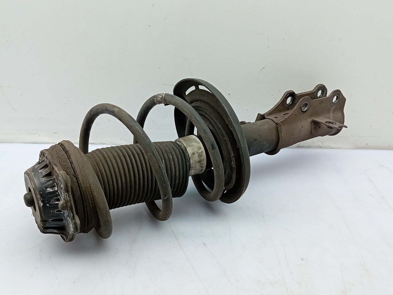 Left Front Suspension Damper for OPEL INSIGNIA B Grand Sport - Ambiponto