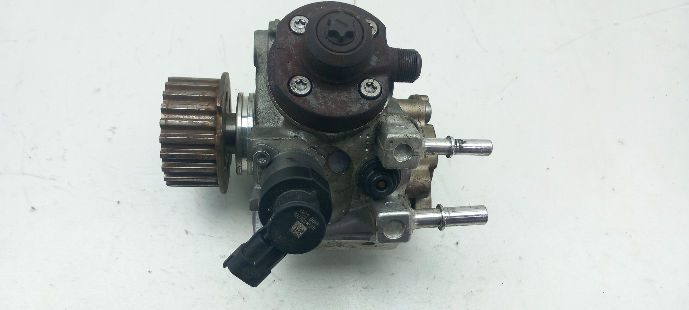 Bomba de alta presión / bomba inyectora para FORD FIESTA VI - Ambiponto