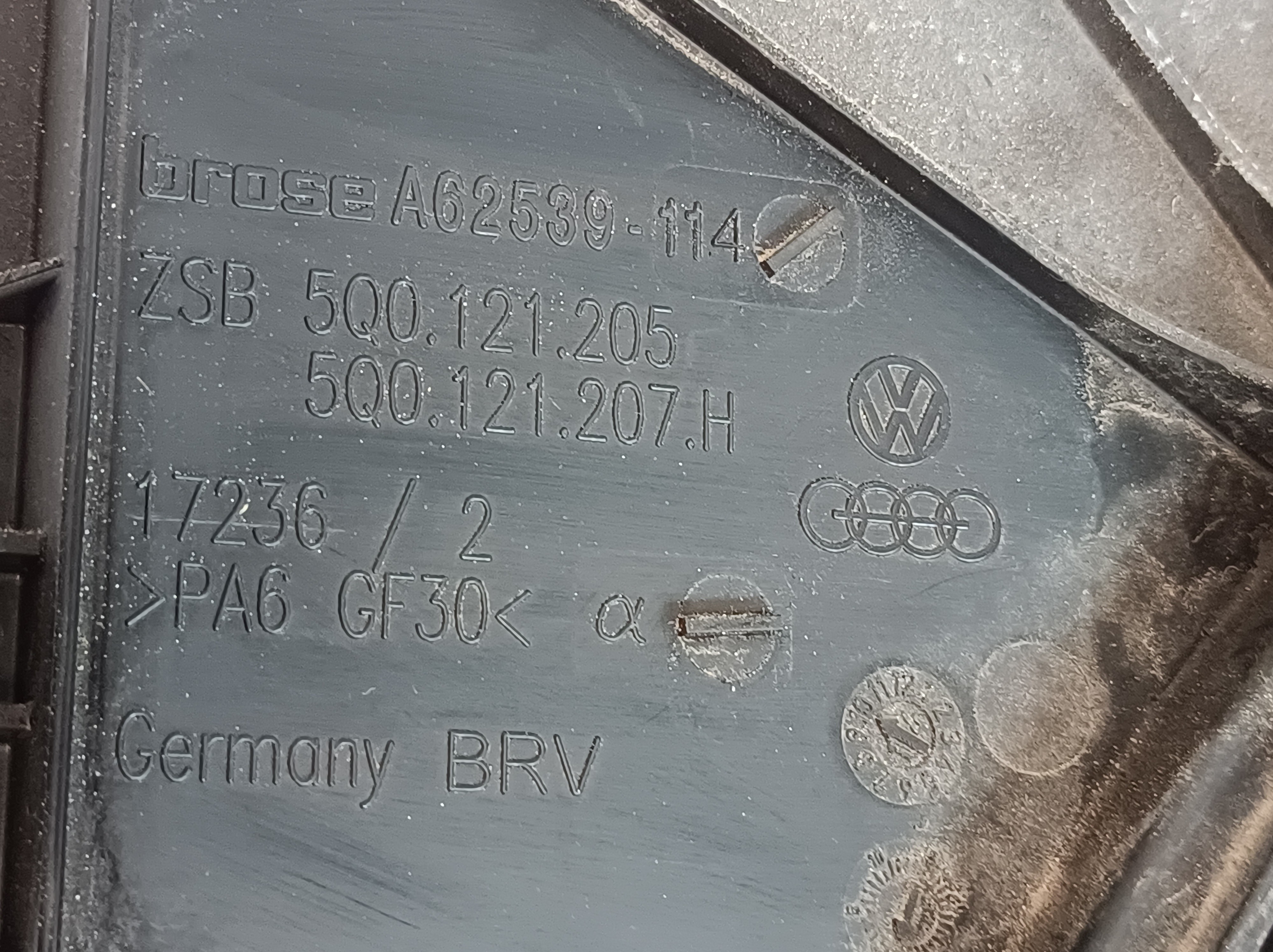 Termoventiladores: VOLKSWAGEN GOLF VII 5Q0121205