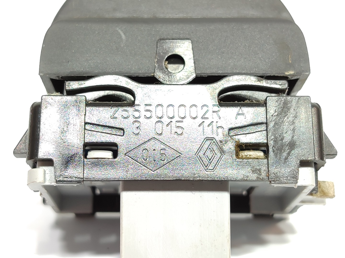 Botão: RENAULT CLIO IV - 255500002R