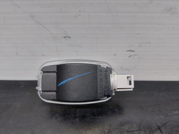 Luz Presença para MERCEDES-BENZ GLE Coupe - Megapeças