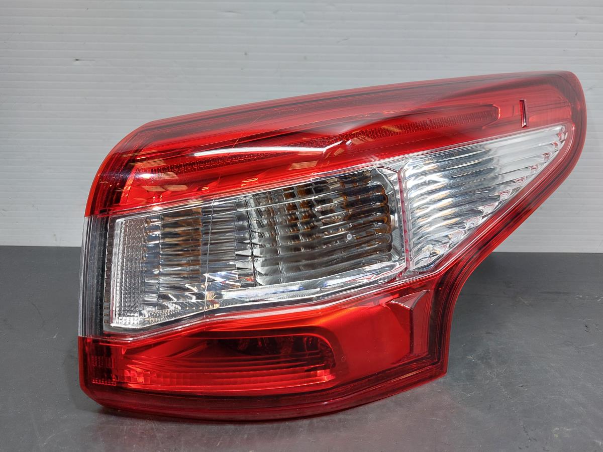 Farolim Stop Direito para NISSAN QASHQAI II | Megapeças