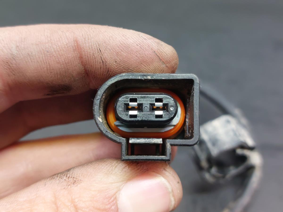 Injector Adblue para VOLKSWAGEN CRAFTER Autocarro - AthenaSoftware