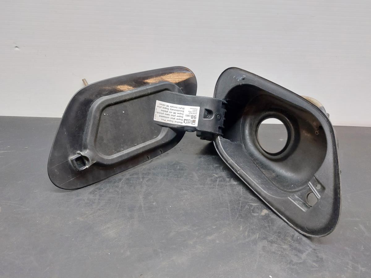 Tampa lateral depósito combustivel para VOLKSWAGEN GOLF VII |Megapeças