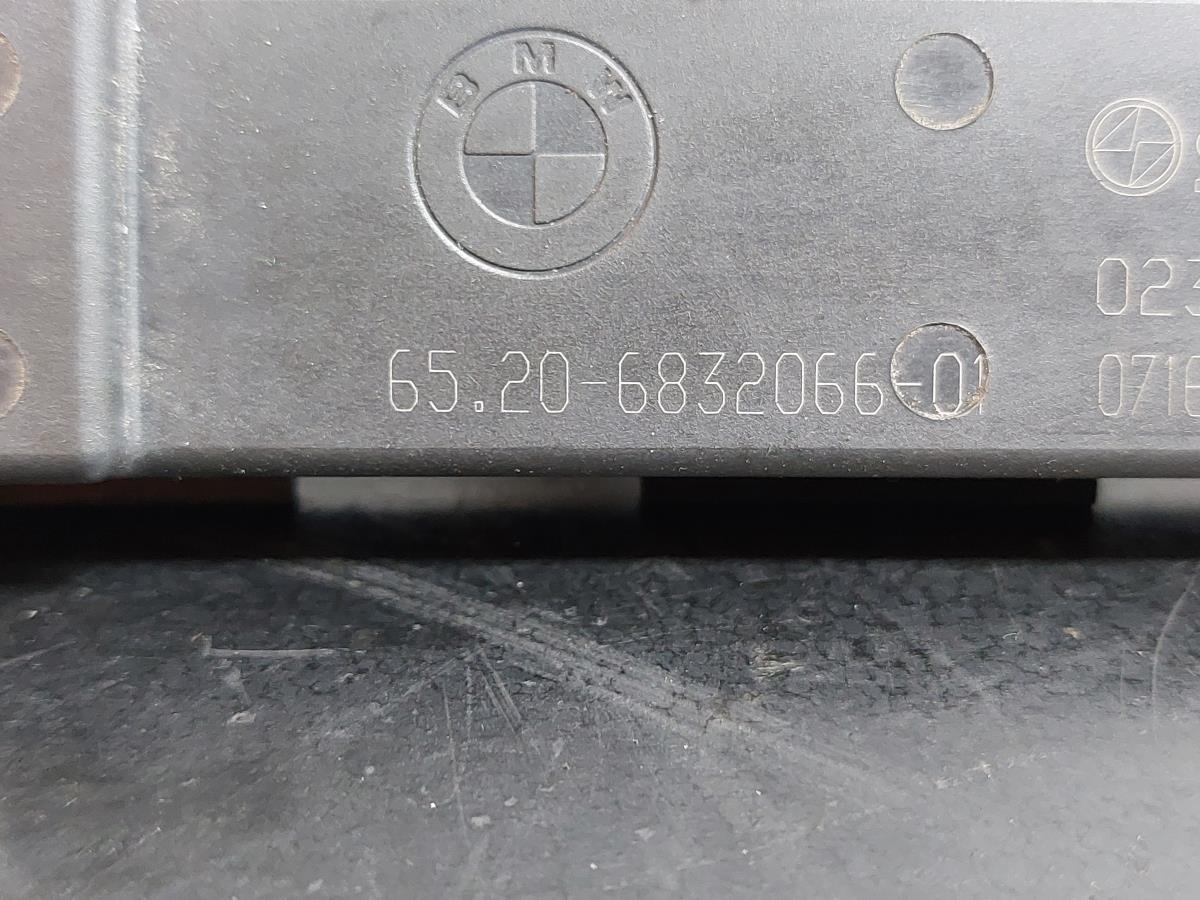 Amplificador Antena para BMW 1 |AthenaSoftware