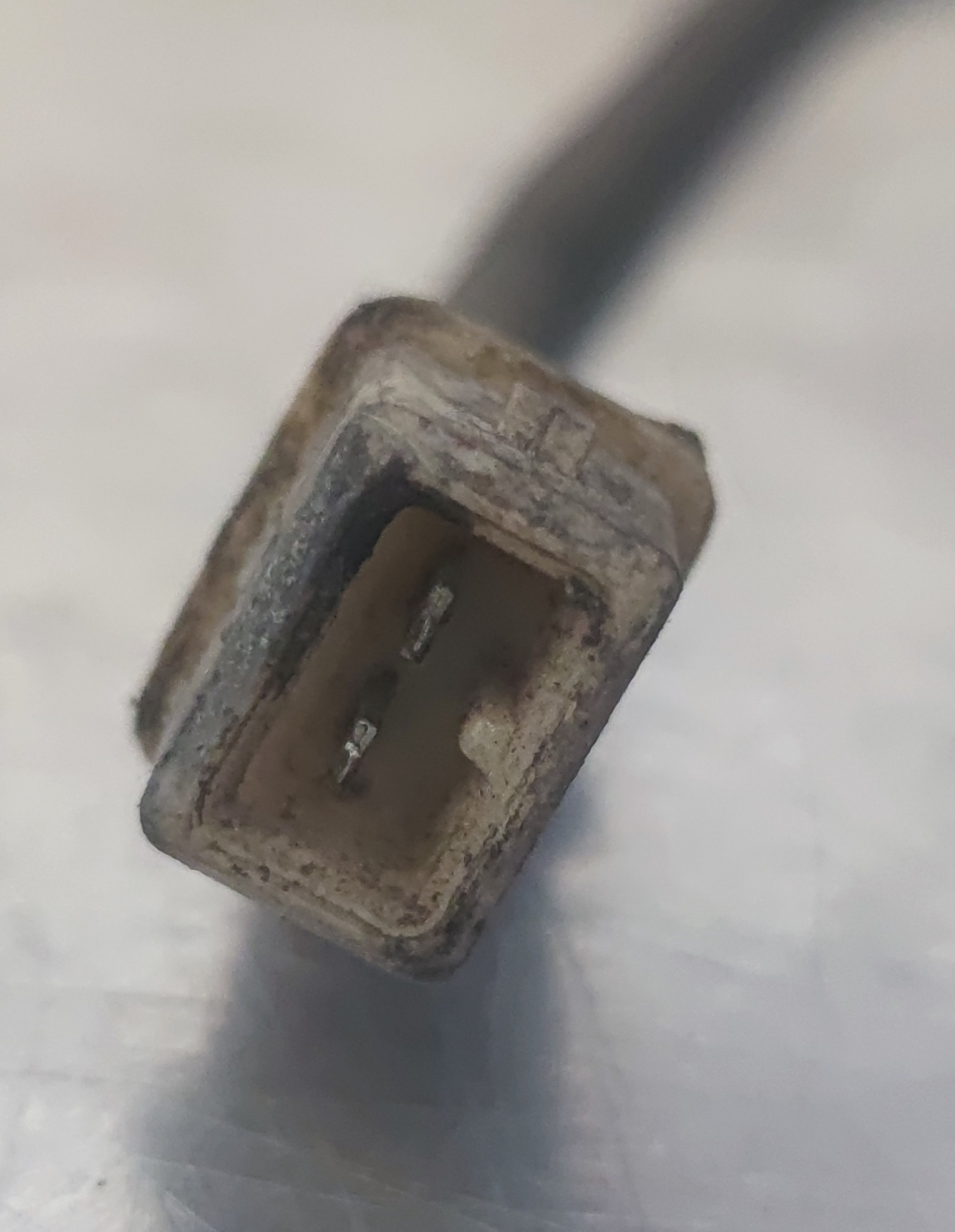 01PE-Injector 1/Piloto para BMW 5 - SERVCARROS Peças Semi Novas e Usadas