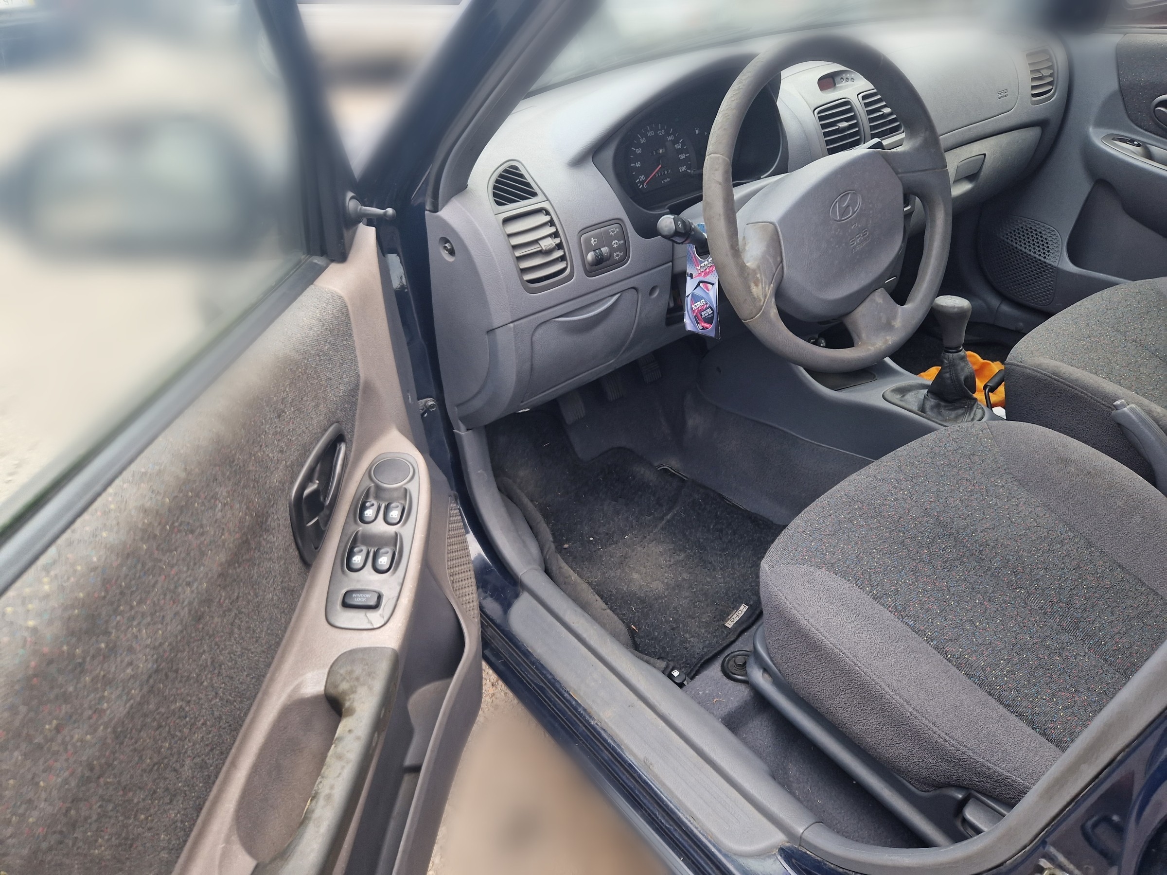 Viatura HYUNDAI ACCENT II para Peças