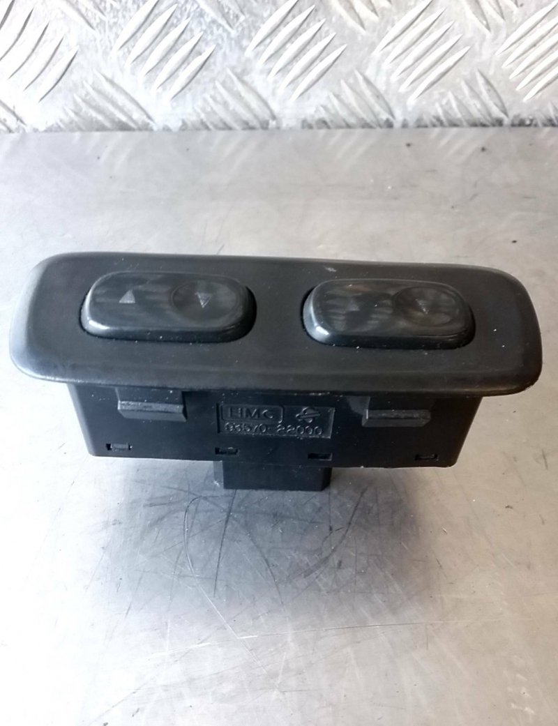 0369 Comutador Vidros Porta Frt Esq para HYUNDAI ACCENT I - SERVCARROS ...