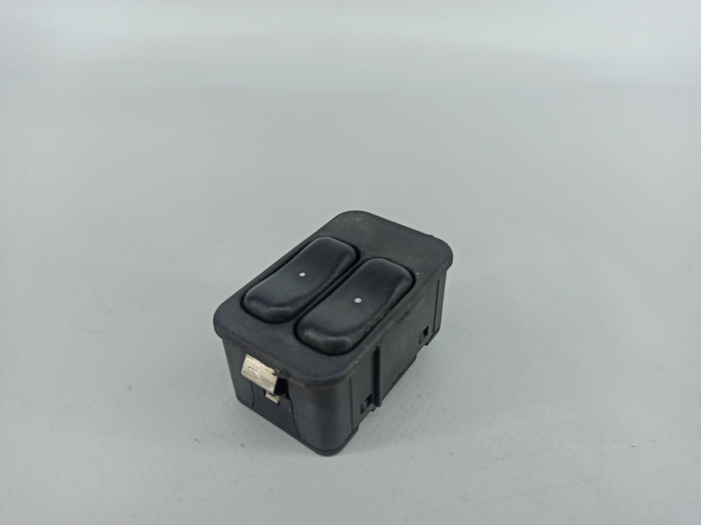 Front Left Window Switch for OPEL CORSA C | Recife Used Parts