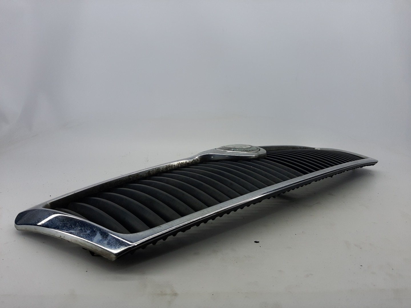 Grelha da Frente para SKODA OCTAVIA II | Recife Peças Usadas