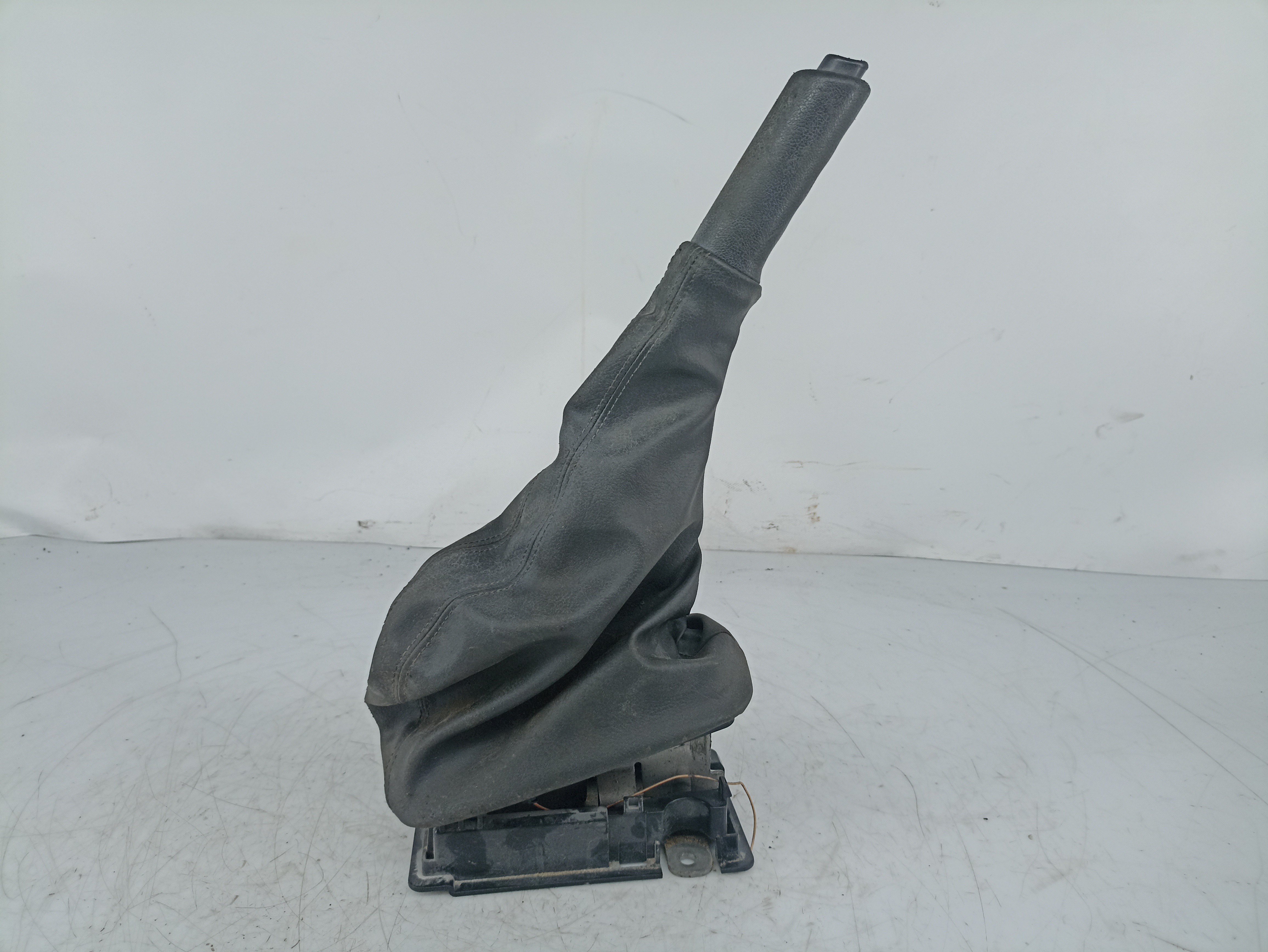 TRAVAO MAO para RENAULT TRAFIC II Caixa | Recife Peças Usadas