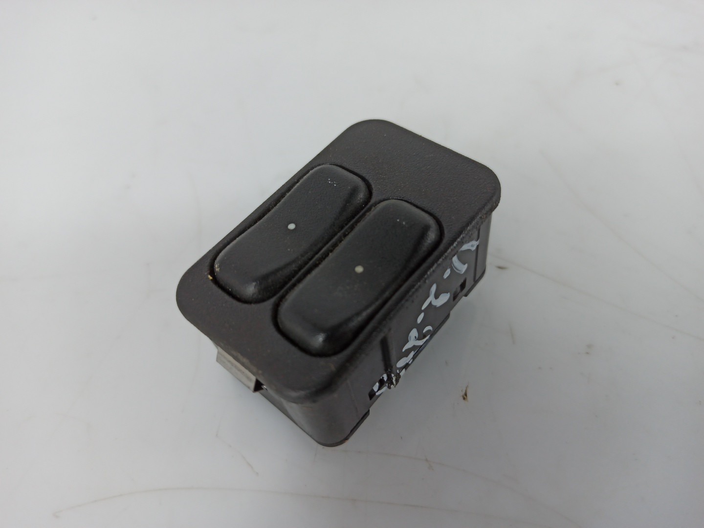 Front Left Window Switch for OPEL CORSA C | Recife Used Parts