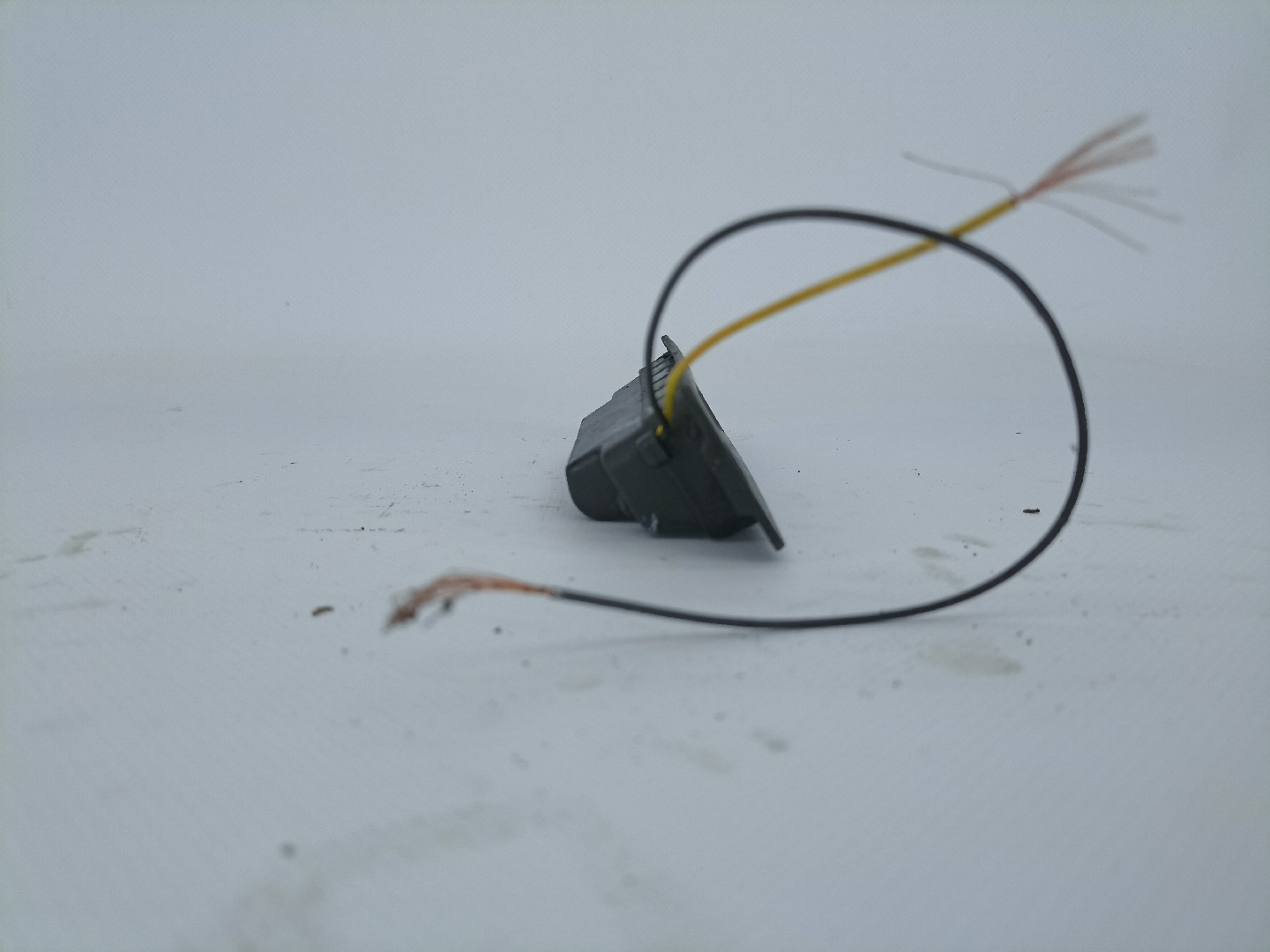 Botão Mala para VOLVO S60 I | Recife Peças Usadas